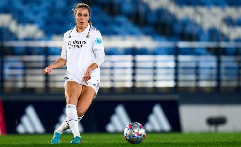 Freja Olofsson – Hot Soccer Girls